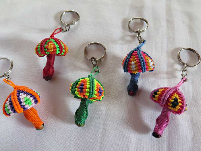 Llavero de Seta de macramé - Macranroll